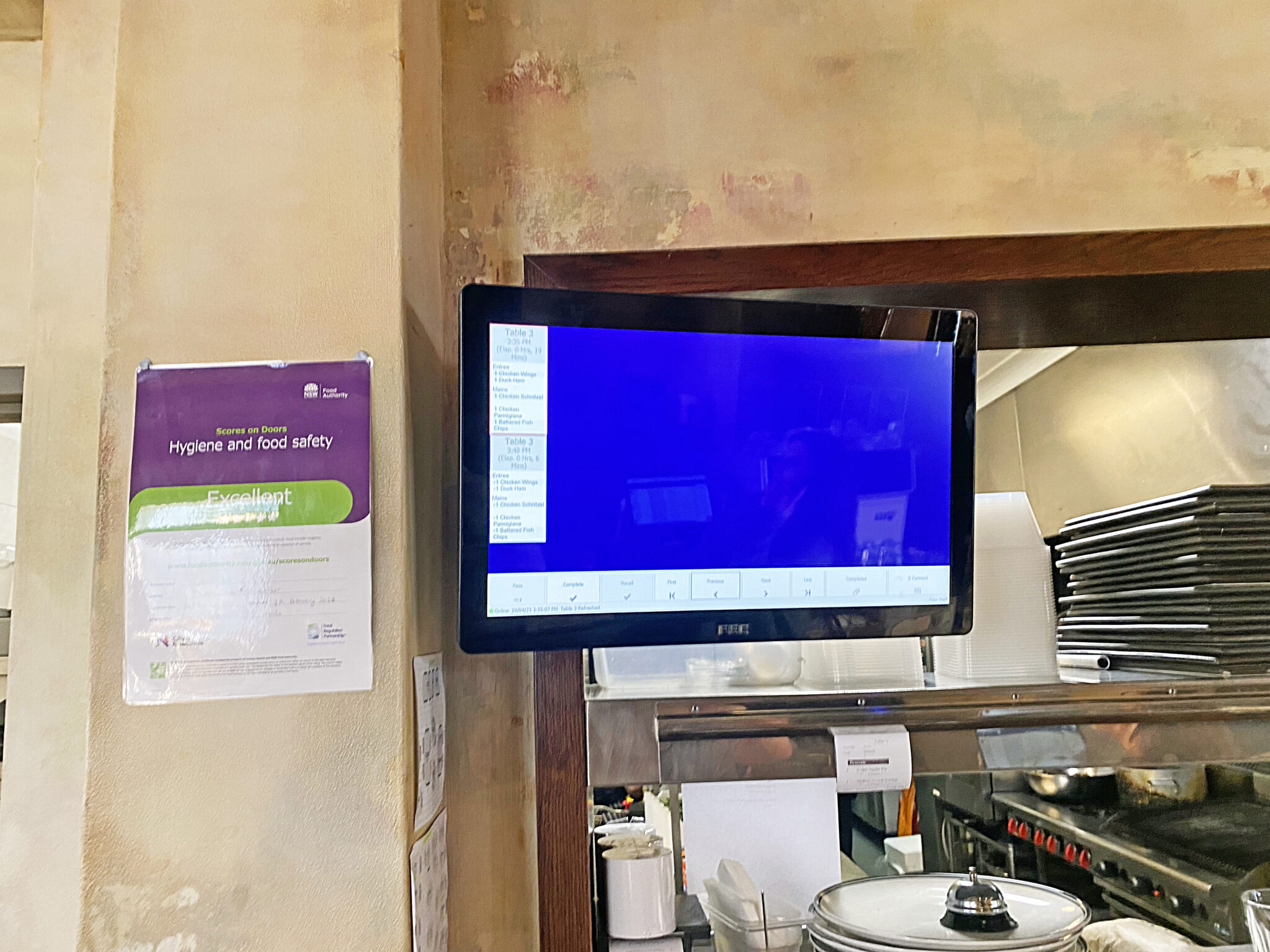 New kitchen monitors and refresh for Burwood Inn Hotel - SENPOS Point ...